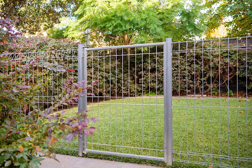 Roll Top Weld Mesh Fence Panel – Aadhiti Industries